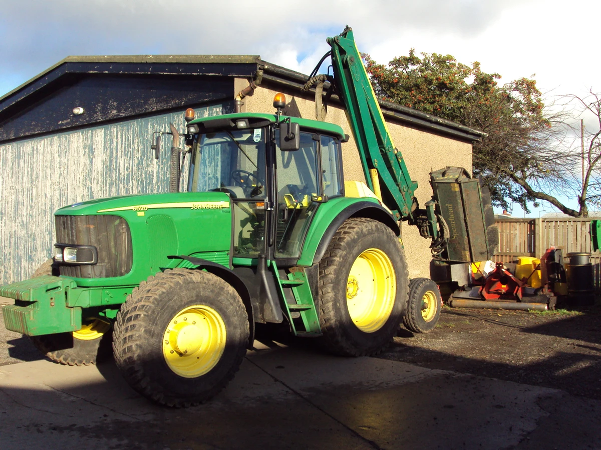 John Deere 6520 SE | Tractor & Construction Plant Wiki | Fandom