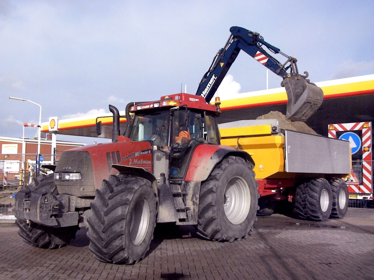 Case IH CVX 1170 | Tractor & Construction Plant Wiki | Fandom