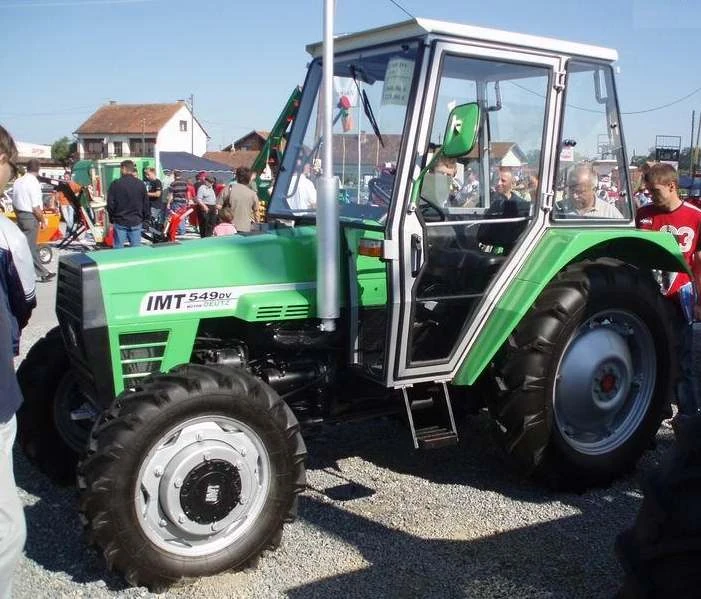 IMT 549 DV | Tractor & Construction Plant Wiki | Fandom