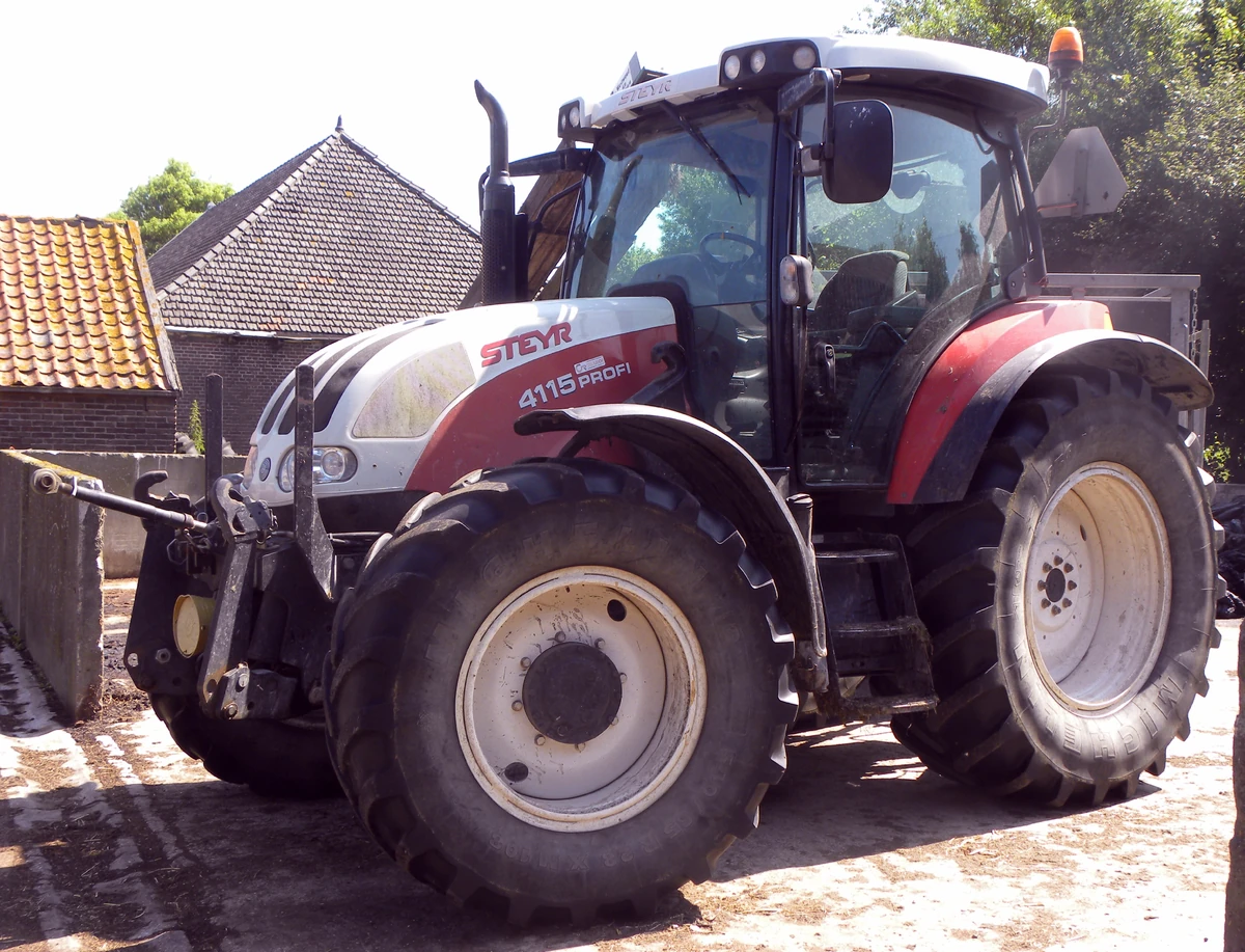 Steyr 4115 Profi | Tractor & Construction Plant Wiki | Fandom