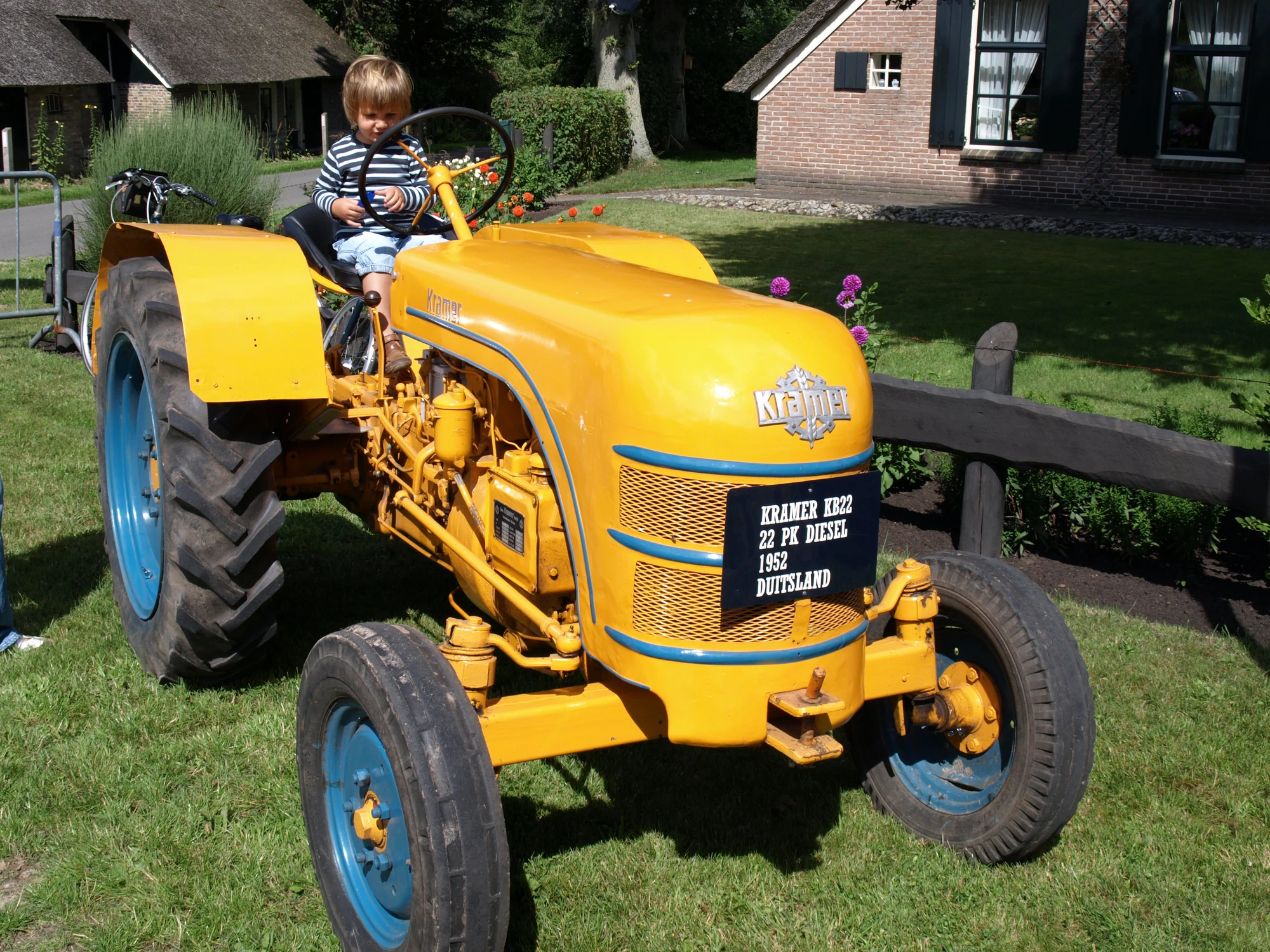 Kramer | Tractor & Construction Plant Wiki | Fandom