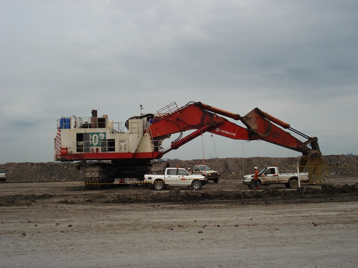 Hitachi | Tractor & Construction Plant Wiki | Fandom