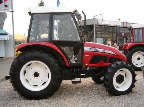 Universal 774 DT | Tractor & Construction Plant Wiki | Fandom