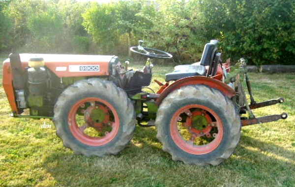 Agria (Hispania) 9900 | Tractor & Construction Plant Wiki | Fandom