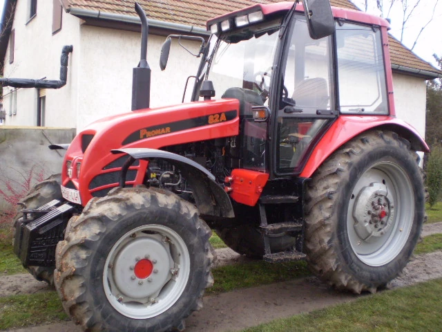 Pronar | Tractor & Construction Plant Wiki | Fandom