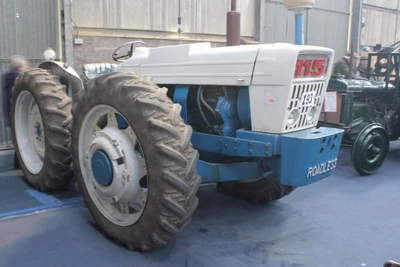 Roadless no. 6221 | Tractor & Construction Plant Wiki | Fandom