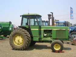 Chamberlain 4490 | Tractor & Construction Plant Wiki | Fandom