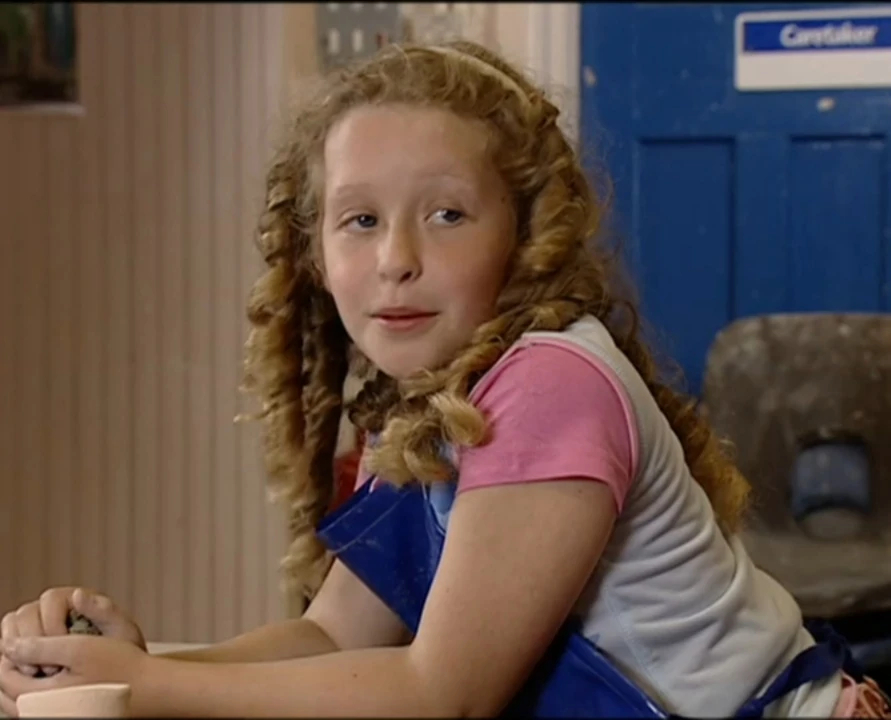 Amy (TSOTB: S4) | Tracy Beaker Wiki | Fandom