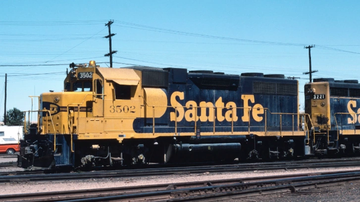 GMDD/EMD GP38 Series | Train Engines and Fleet Wiki | Fandom