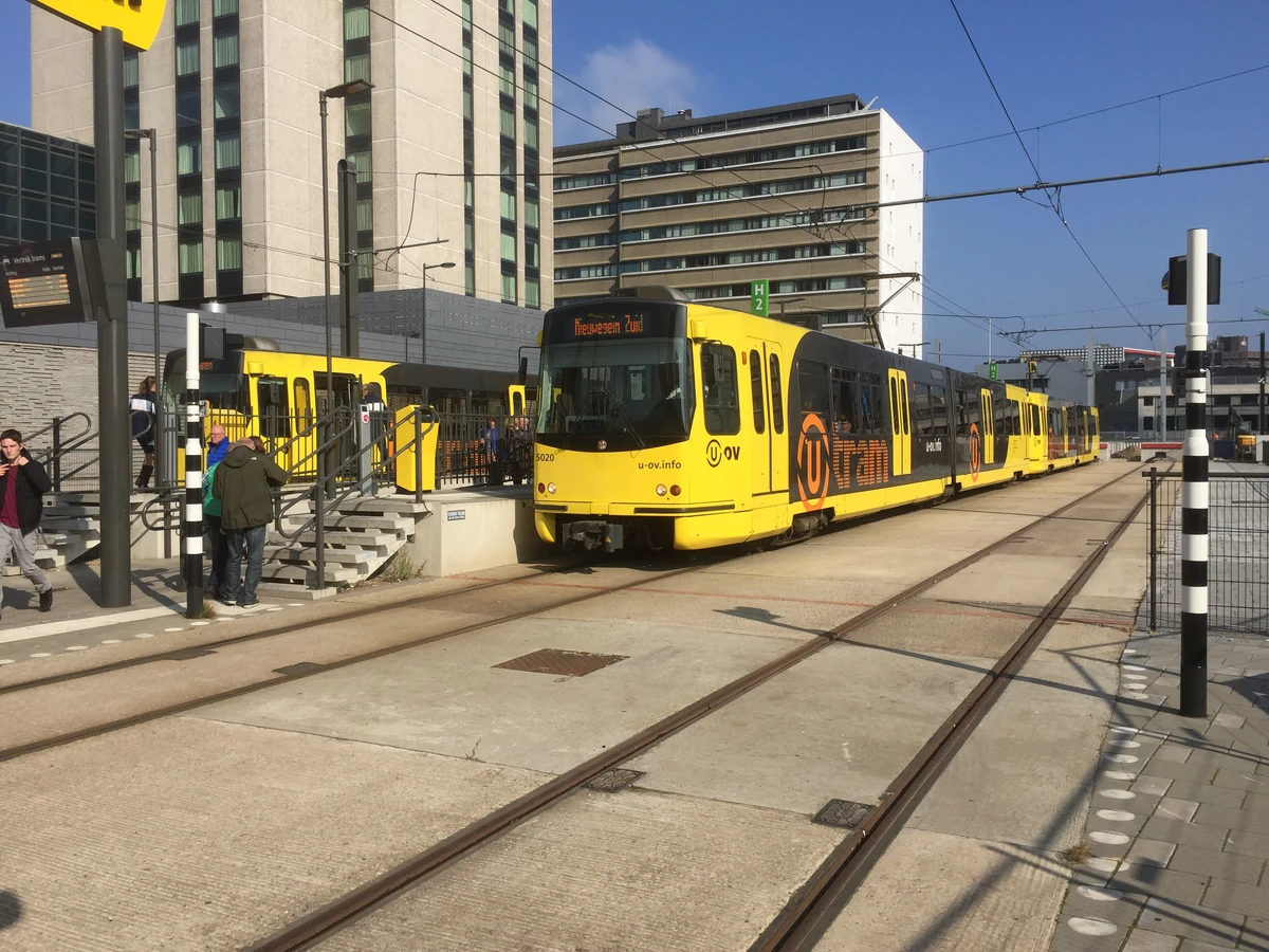 U-OV | Tram Wiki | Fandom