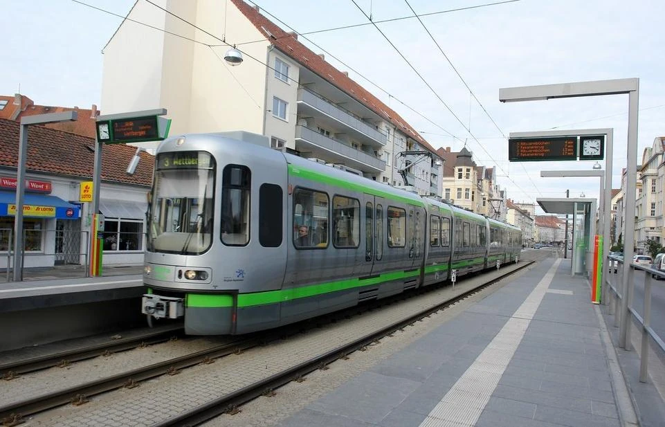 TW2000 | Tram Wiki | Fandom