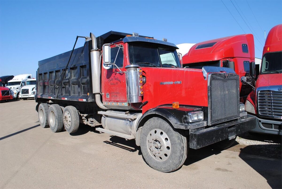 Optimus Prime (Fall of Earth) | Transformers Fanon Wiki | Fandom Optimus Prime (Fall of Earth) | Transformers Fanon Wiki | Fandom