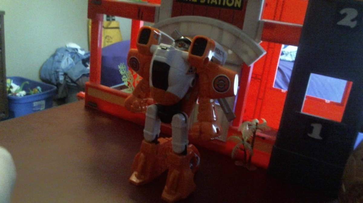 Evac | Transformers Beast-Verse Wiki | Fandom