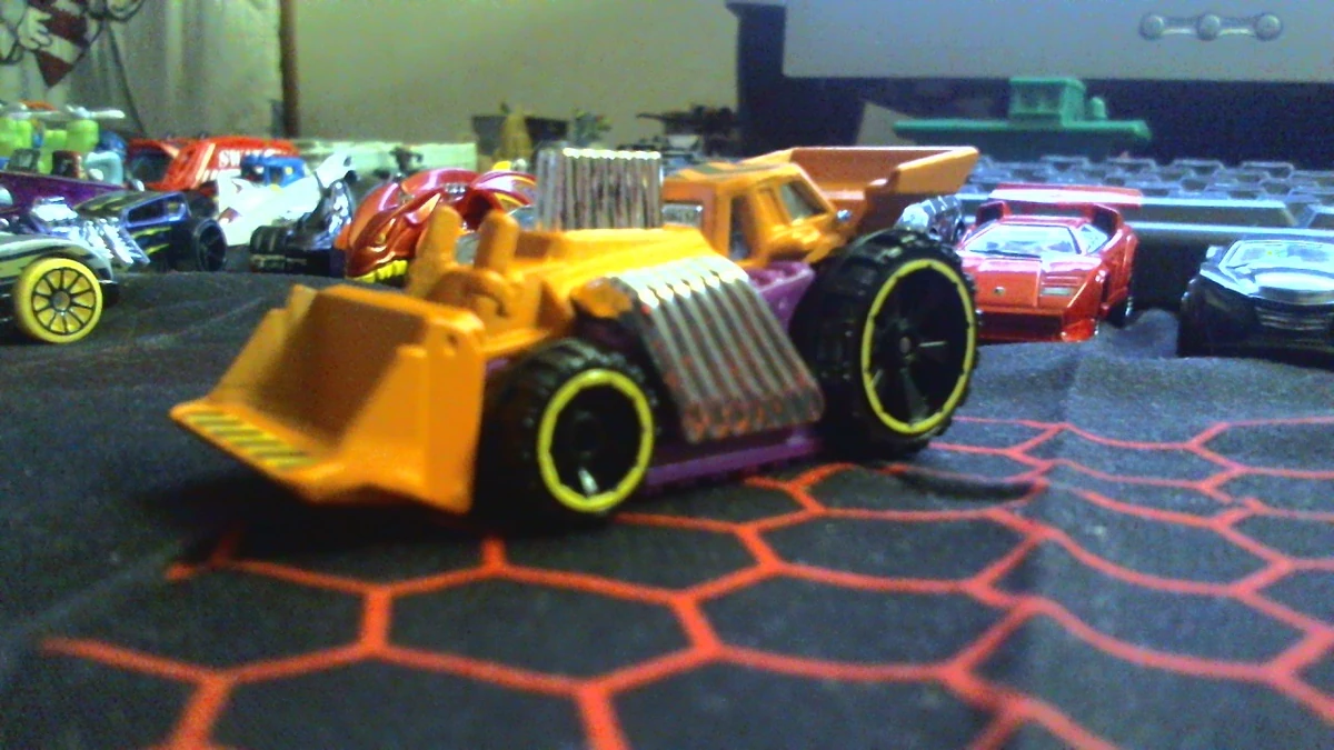 Magna Stampede | Transformers Bots In Disguise (BID) Wikia | Fandom