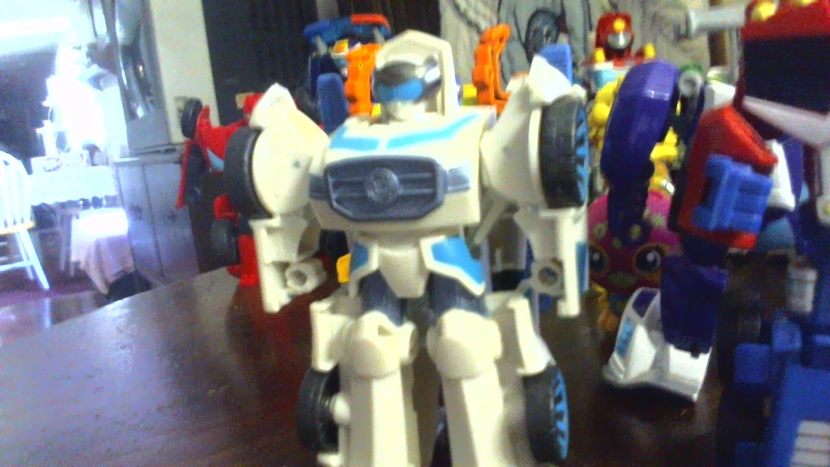 Quickshadow | Transformers Bots In Disguise (BID) Wikia | Fandom