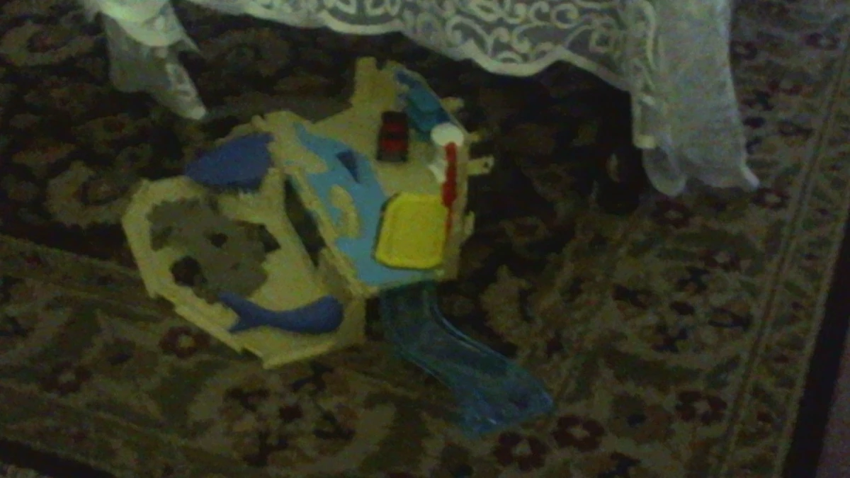 Countdown with Micromaster Paradise City | Transformers Bots In ...