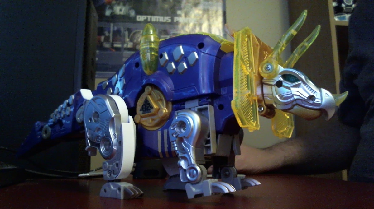 Dinobot Tricerashot | Transformers Cosmic-Verse Wiki | Fandom