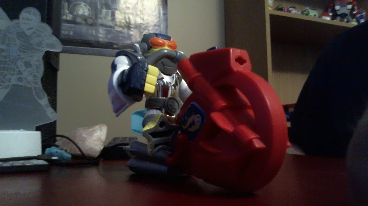 Bullfrag & Star Hypercycle | Transformers Cosmic-Verse Wiki | Fandom