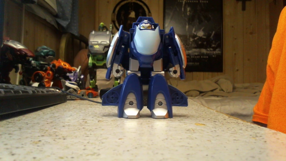 Hop | Transformers Evolutions Wiki | Fandom