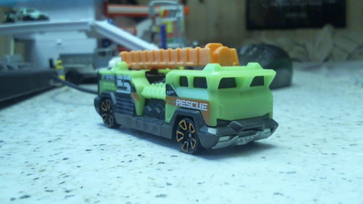 Toxitron | Transformers Evolutions Wiki | Fandom