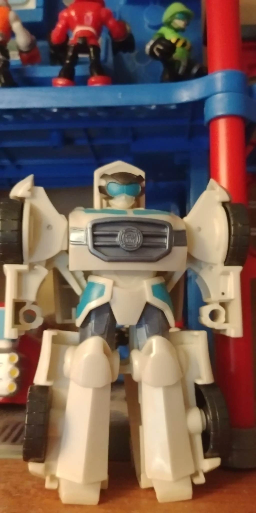 Quickshadow (Rescue Bots Universe) | Transformers Generation 7 Reboot ...