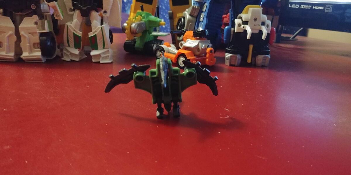 Pteraxadon Transformers Generation 7 Reboot Wiki Fandom