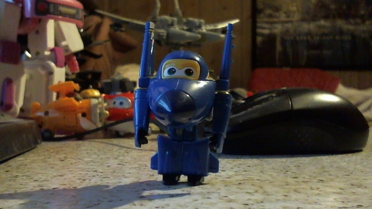 Thunderbolt | Transformers Micro-Verse Wiki | Fandom