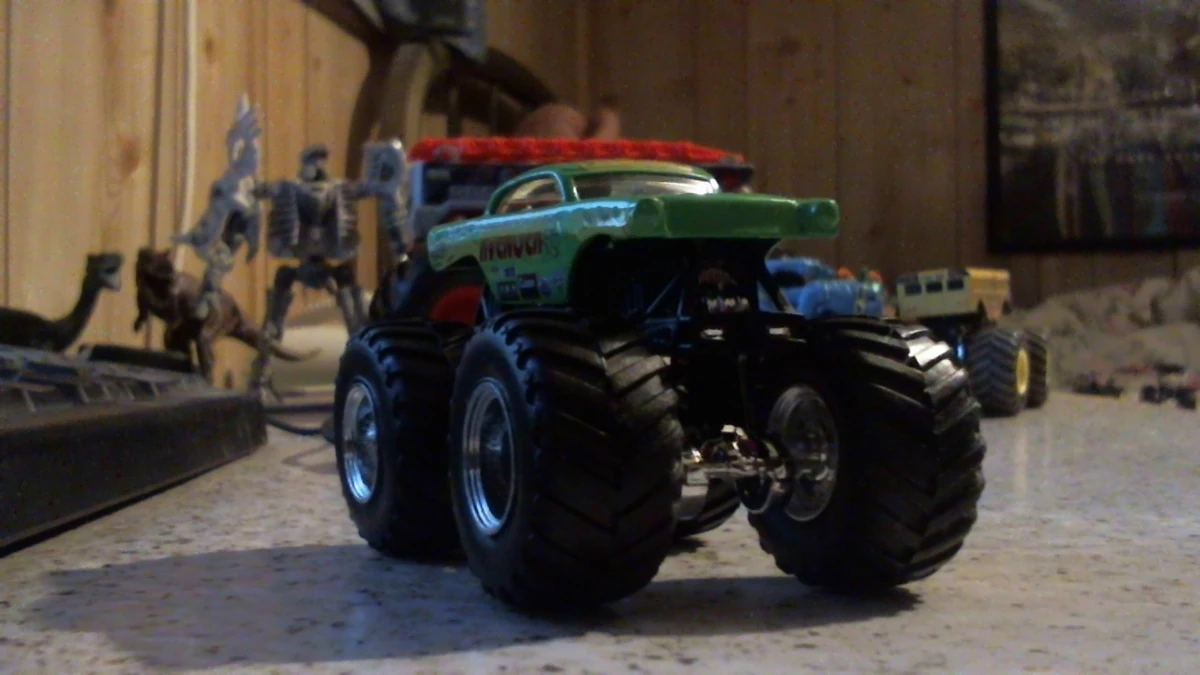 Heavy Tread | Transformers Micro-Verse Wiki | Fandom