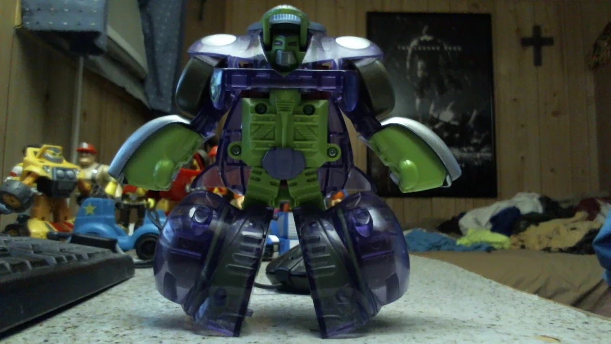 Throttler | Transformers Micro-Verse Wiki | Fandom