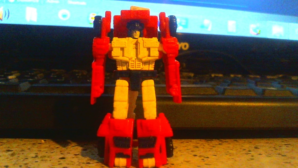 Red Hot | Transformers Micro-Verse Wiki | Fandom