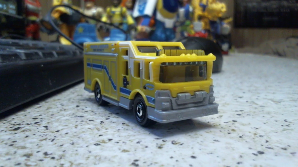 Huffer | Transformers Micro-Verse Wiki | Fandom