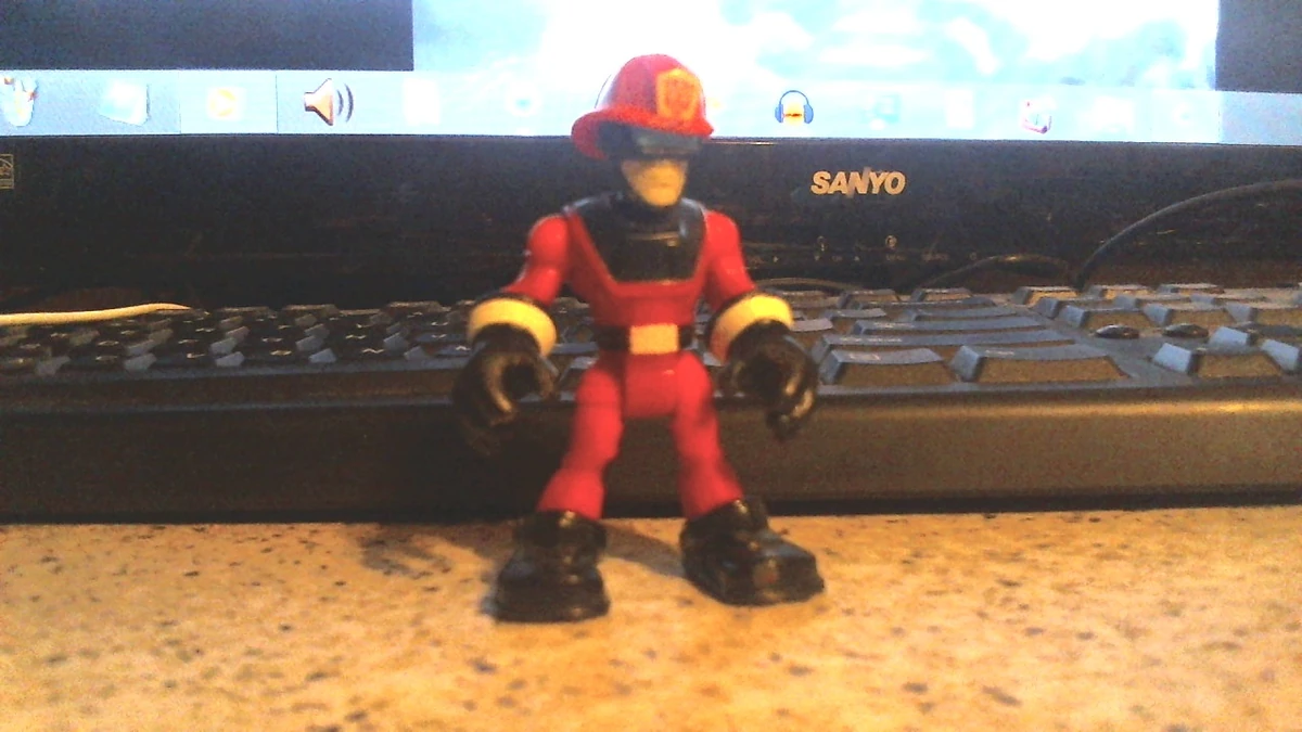 Alex Maxson | Transformers Micro-Verse Wiki | Fandom