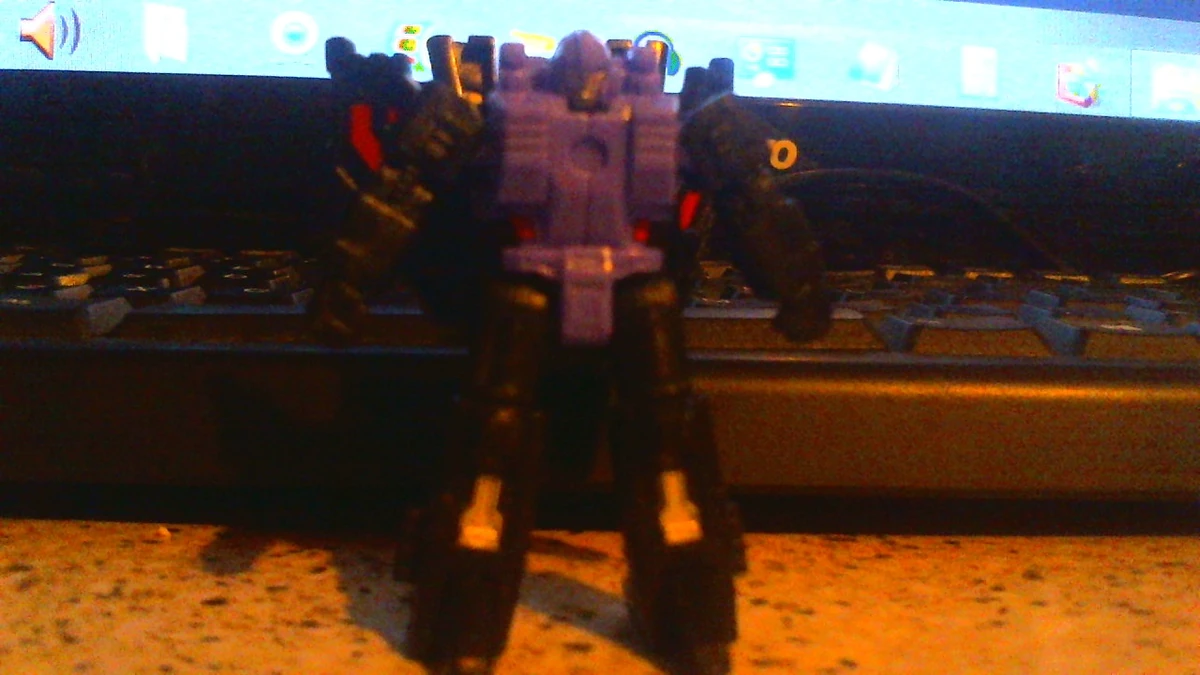 Whisper | Transformers Micro-Verse Wiki | Fandom