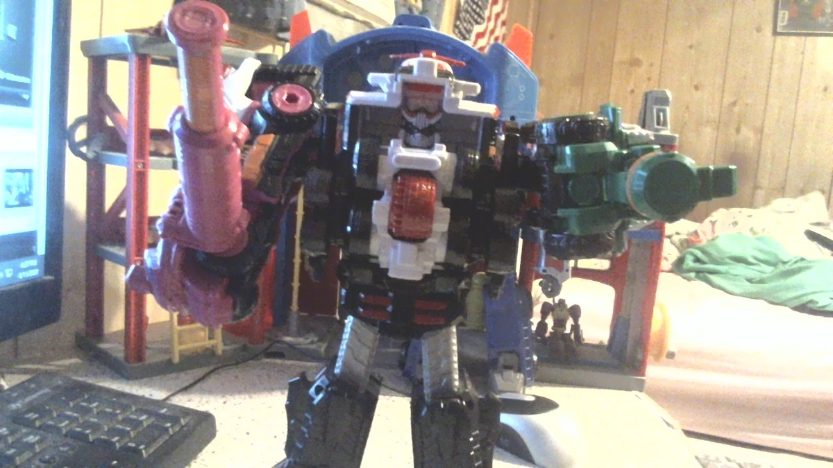 Defensor | Transformers Micro-Verse Wiki | Fandom