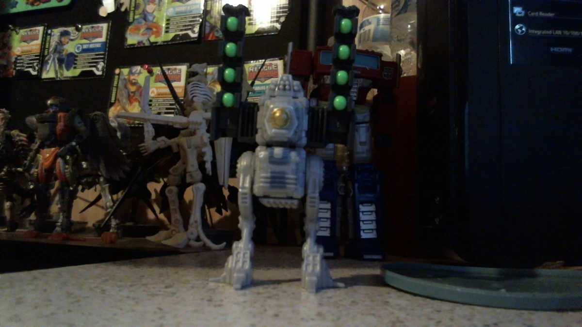 Torque | Transformers Micro-Verse Wiki | Fandom