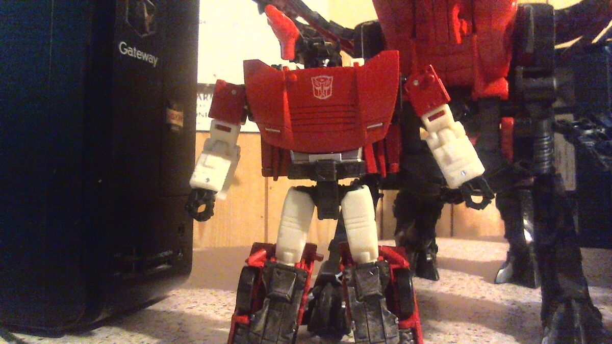 Sideswipe Transformers Universe Reboot Wiki Fandom