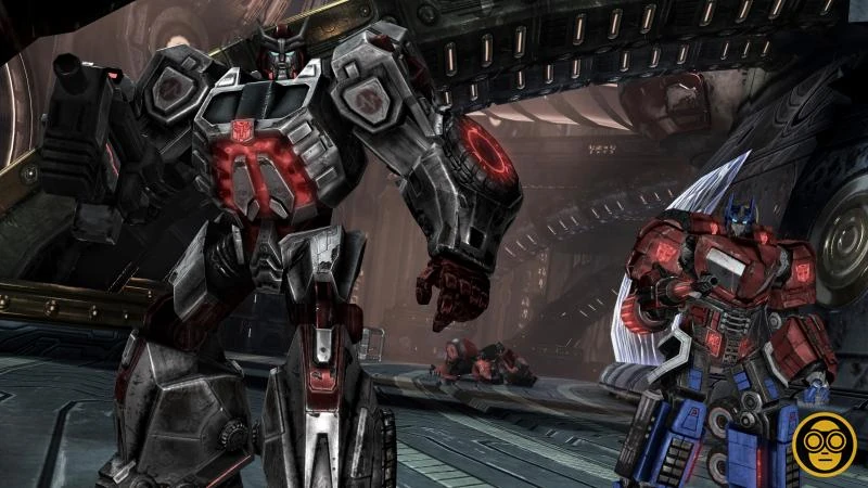 War For Cybertron Ratchet