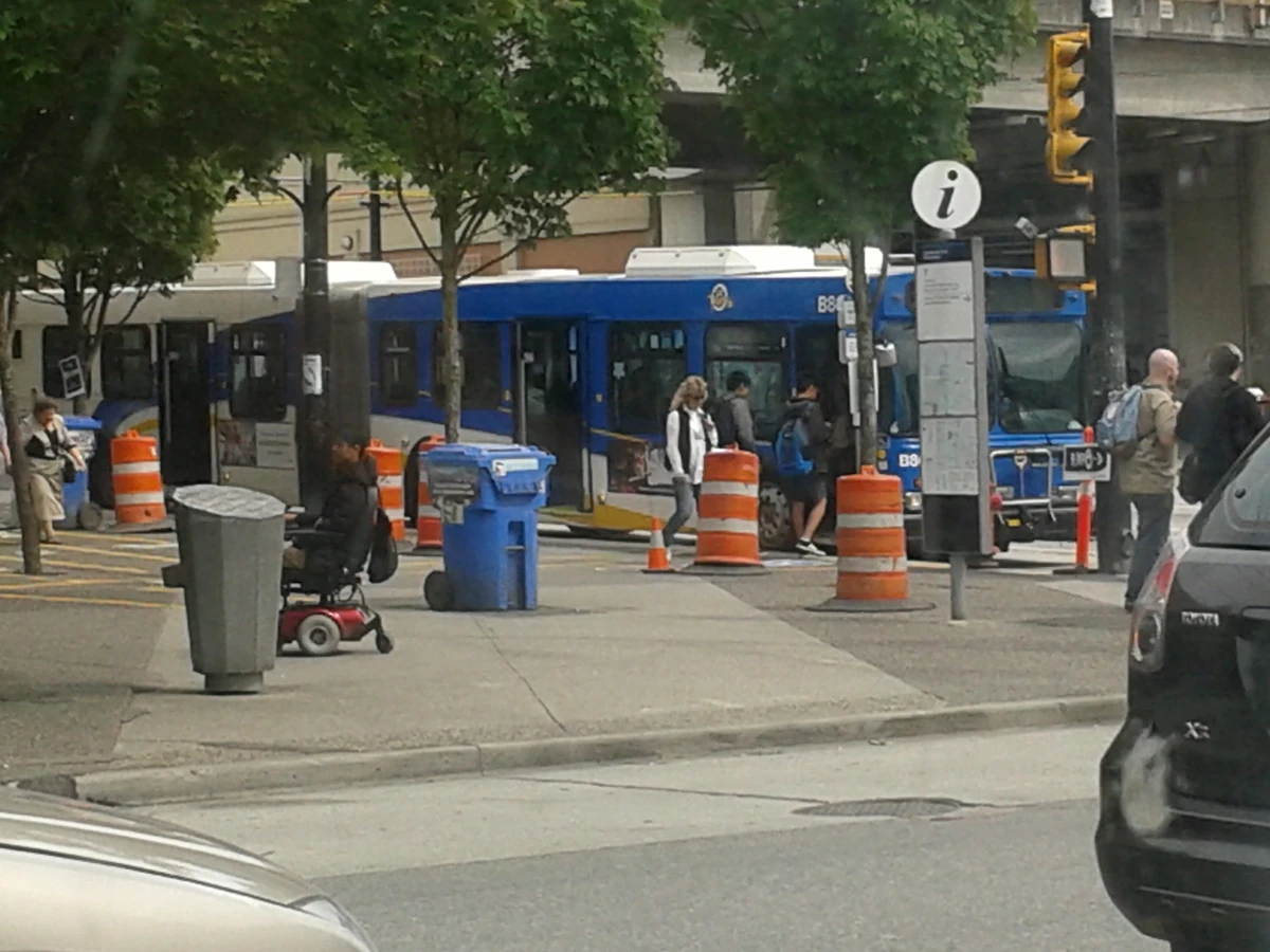 Route 99 B-Line Commercial-Broadway Station/UBC | TransLink (Vancouver ...