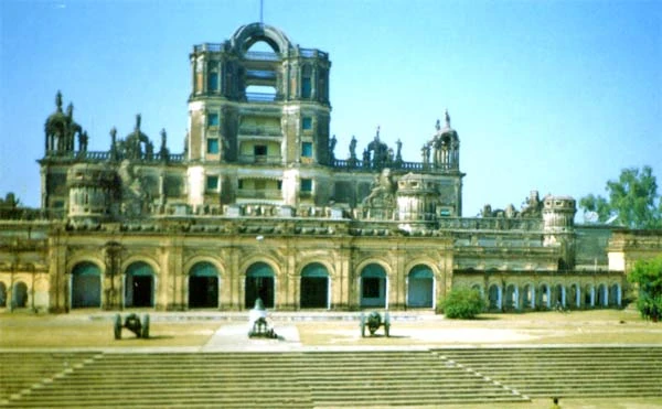 Lucknow | Travel Wiki | Fandom