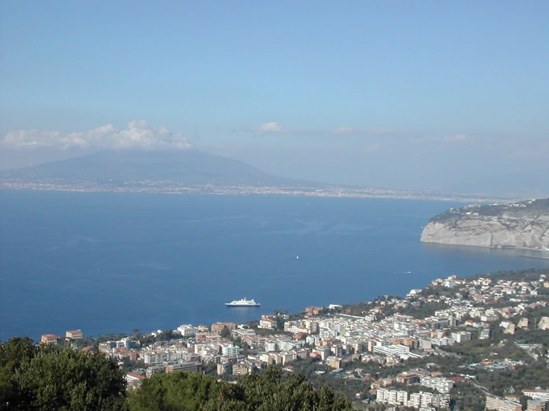 Sorrento | Travel Wiki | Fandom