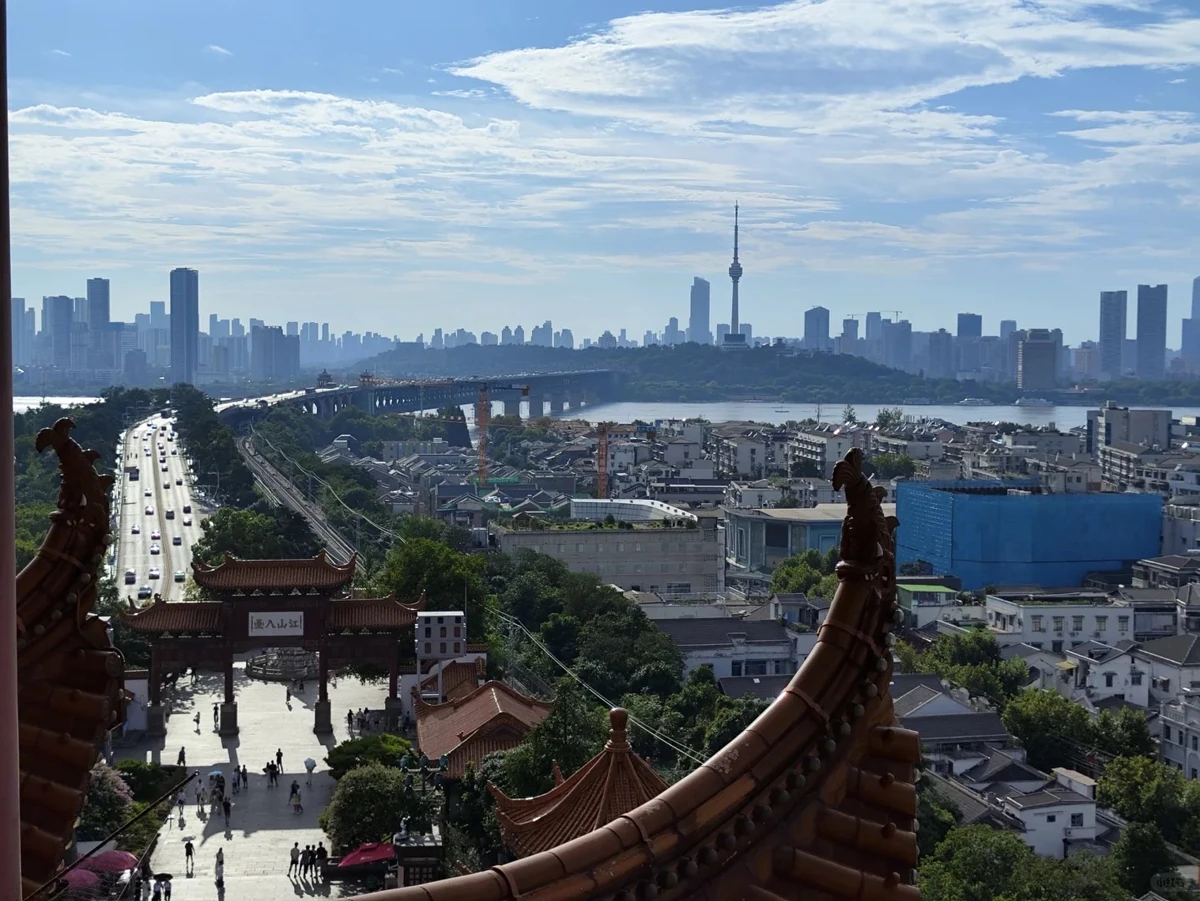 Wuhan Travel Itineraries: Exploring China's River City | TravelGuides ...