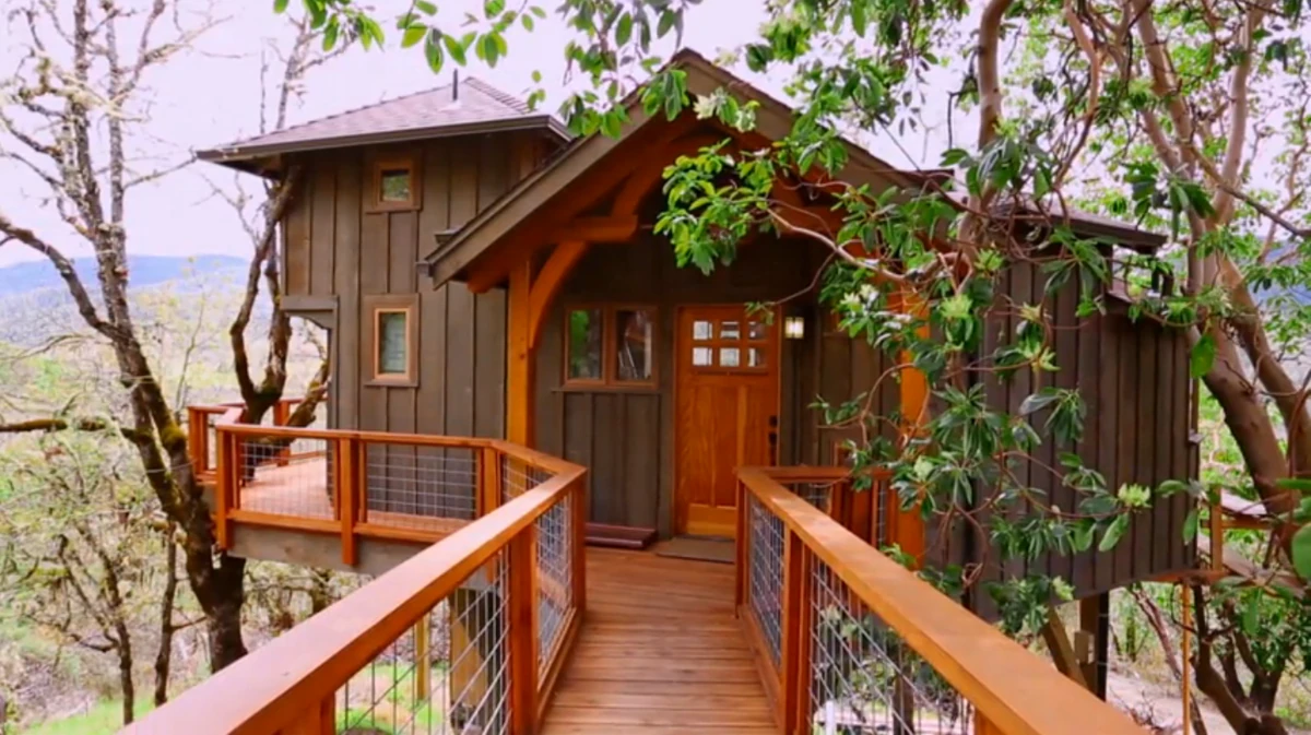 Backyard Bungalow | Treehouse Masters Wiki | Fandom