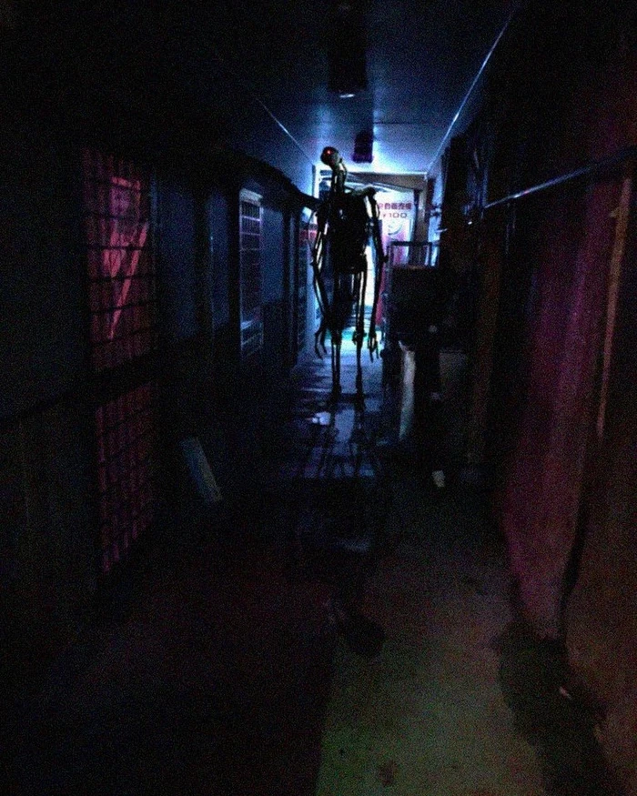 Humanoid Robot | Trevor Henderson Creations Wiki | Fandom