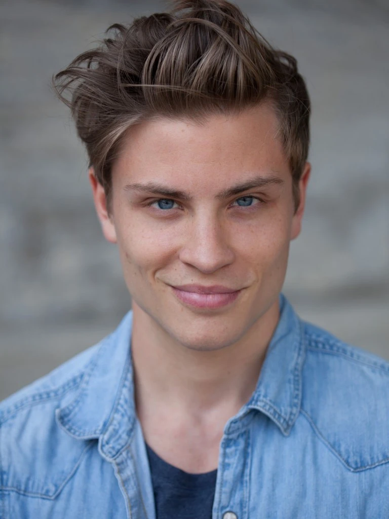 Jannik Schümann | Tribes of Europa Wiki | Fandom
