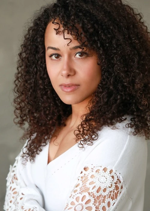 Kara Flowers | Trilith Studios Wiki | Fandom