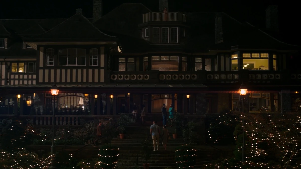 Williams Mansion | Trinity TV series Wiki | Fandom