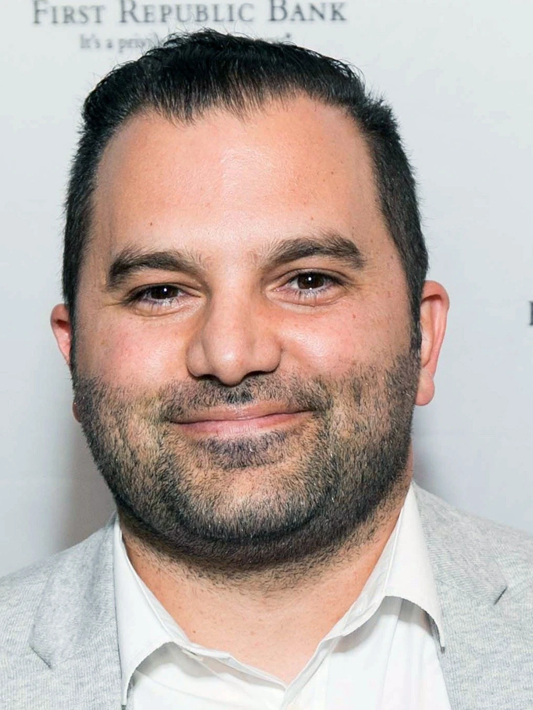 Sherwin Shilati | Trinkets Wiki | Fandom