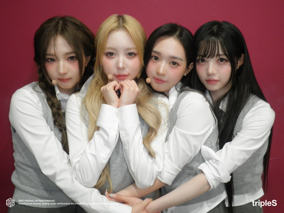 07z | tripleS Wiki | Fandom