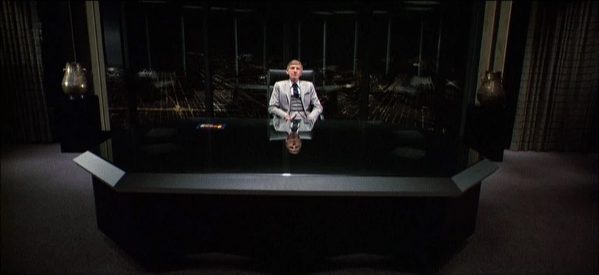 Dillinger's Desk | Tron Wiki | Fandom