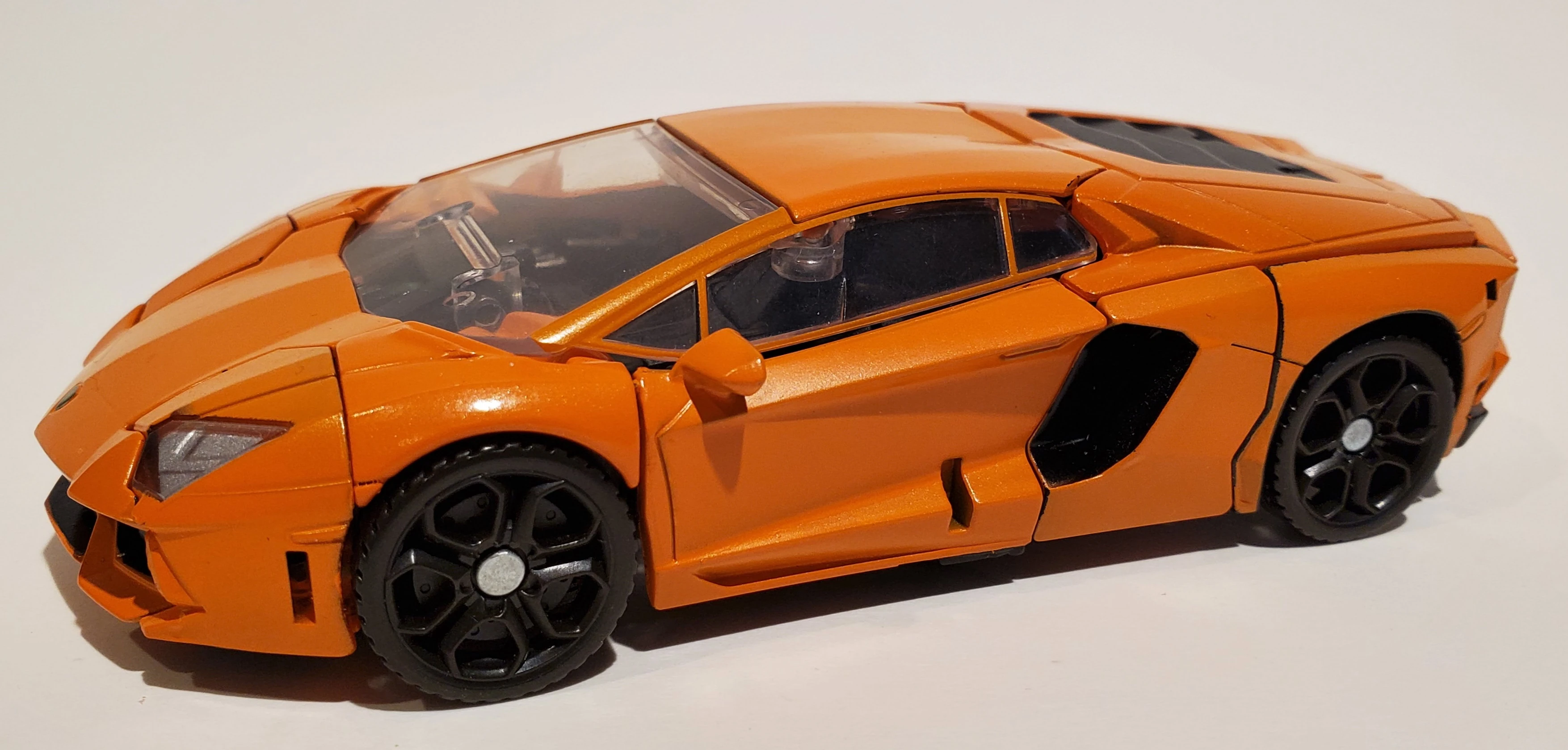 Lamborghini Aventador Lockdown Toy